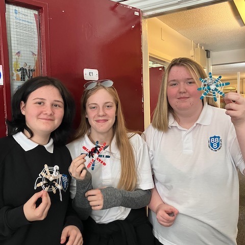 Weekly Social Media Roundup – December 2022 (Week 1) – Bridlington School